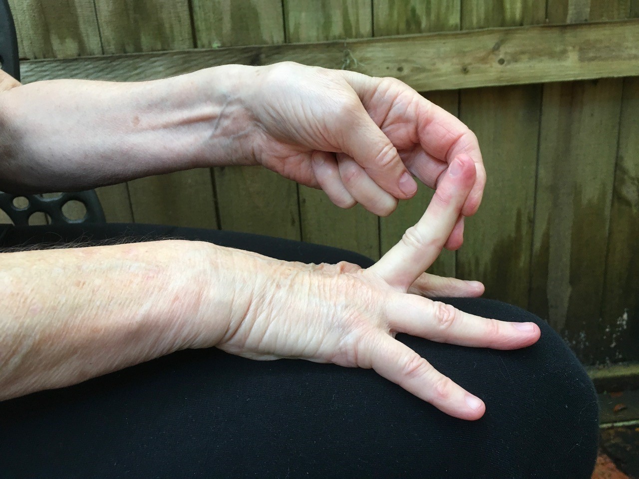 3 Hand Reflexology Self-Care Tips for Your Most Important Tools